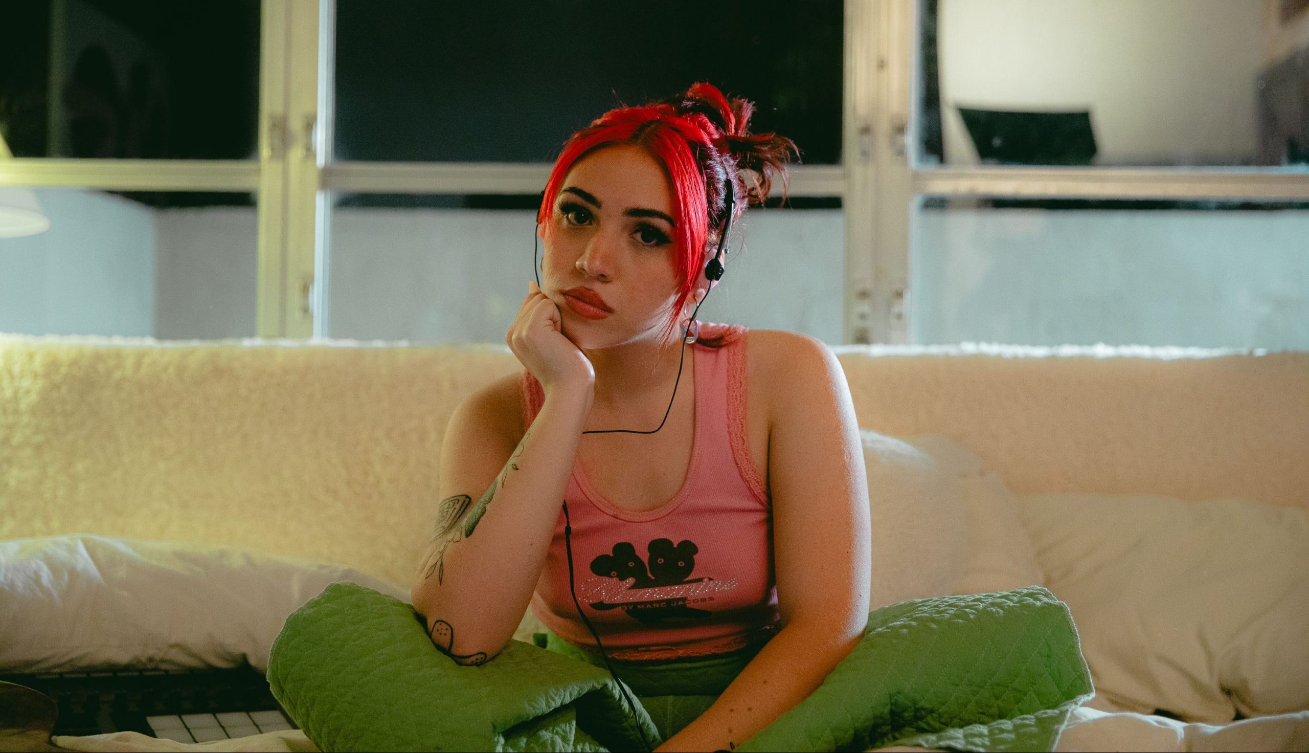 Nashy Nashai - Universal Musica